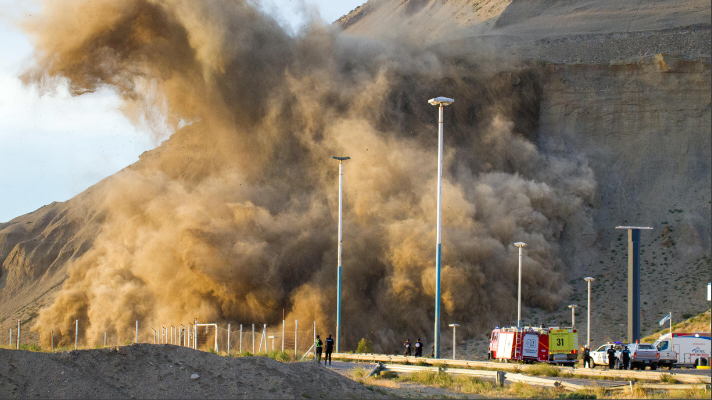 Desmoronan faldeo del Cerro Chenque en Comodoro Rivadavia